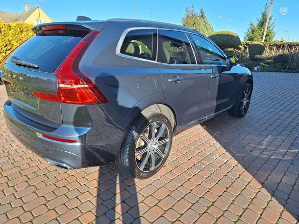 Blue Volvo XC60 2018 in Vilkaviskis, with an engine capacity of 1.97 L and mileage of 252 thousand km for 20500 €, photo 6 on AUTOMOTO.COM.LV