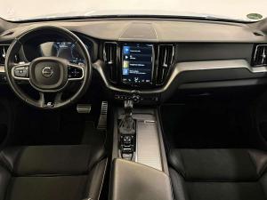 Blue Volvo XC60 2018 in Marijampole, with an engine capacity of 1.97 L and mileage of 205 thousand km for 19999 €, photo 24 on AUTOMOTO.COM.LV