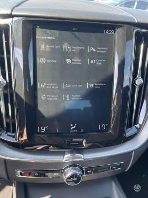 Zils Volvo XC60 2018 Panevēža, ar dzinēja tilpumu 1.97 L un nobraukumu 189 tūkst. km par 15200 €, foto 15 vietnē AUTOMOTO.COM.LV