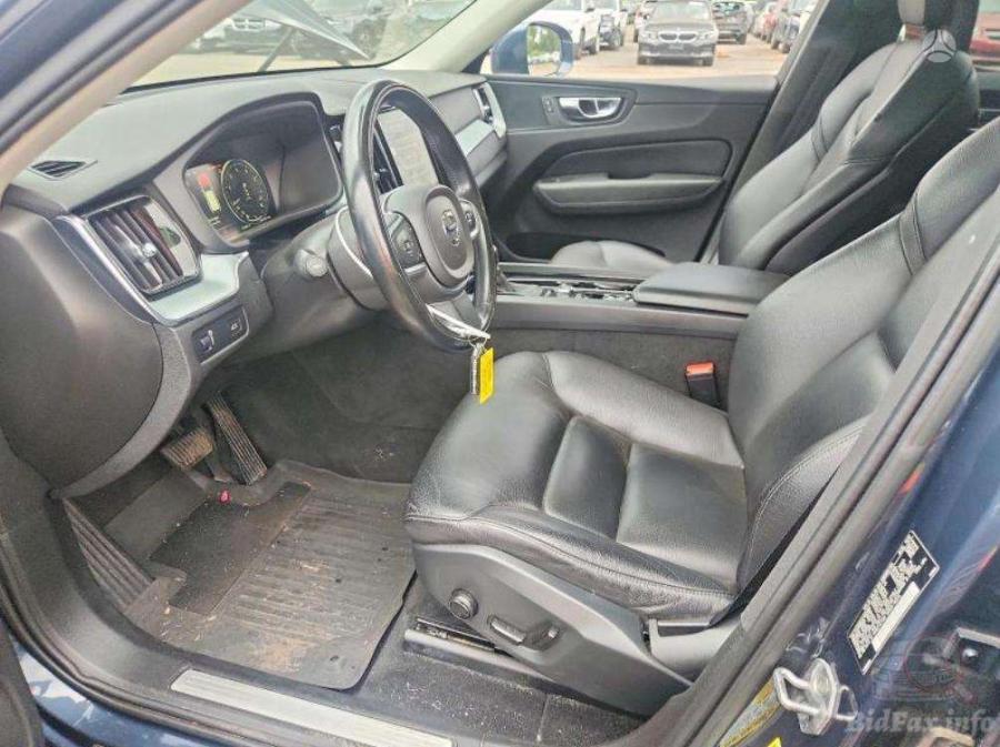 Zils Volvo XC60 2018 Klaipėda, ar dzinēja tilpumu 1.97 L un nobraukumu 140 tūkst. km par 11600 €, foto 8 vietnē AUTOMOTO.COM.LV