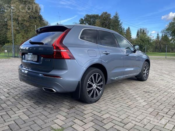 Blue Volvo XC60 2018 in Ogre, with an engine capacity of 2.00 L and mileage of 111 thousand km for 22470 €, photo 5 on AUTOMOTO.COM.LV