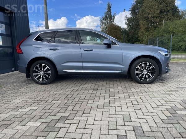 Blue Volvo XC60 2018 in Ogre, with an engine capacity of 2.00 L and mileage of 111 thousand km for 22470 €, photo 6 on AUTOMOTO.COM.LV