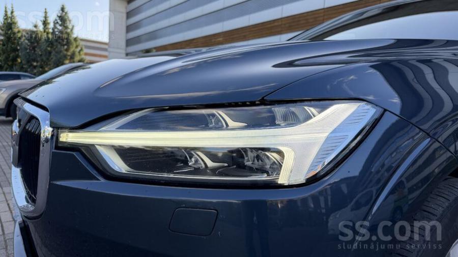 Zils Volvo XC60 2018 Rīga, ar dzinēja tilpumu 2.00 L un nobraukumu 285 tūkst. km par 17150 €, foto 16 vietnē AUTOMOTO.COM.LV