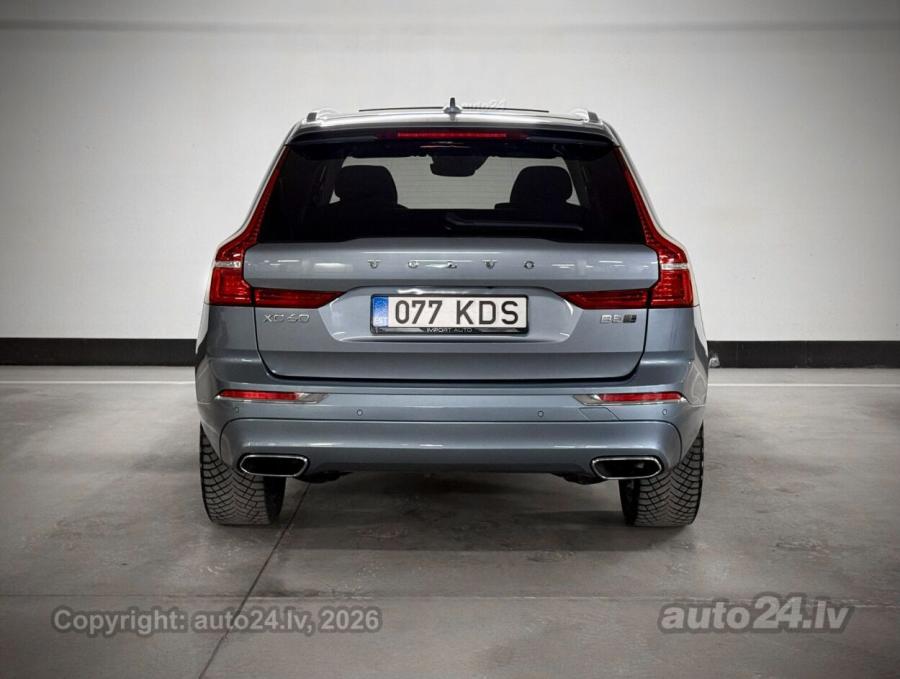 Blue Volvo XC60 2019 in Tallinn, with an engine capacity of 2.00 L and mileage of 99 thousand km for 33800 €, photo 5 on AUTOMOTO.COM.LV