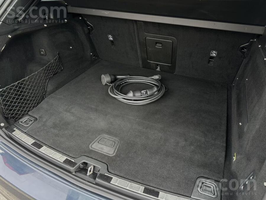 Zils Volvo XC60 2019 Jelgava, ar dzinēja tilpumu 2.00 L un nobraukumu 199 tūkst. km par 24500 €, foto 12 vietnē AUTOMOTO.COM.LV