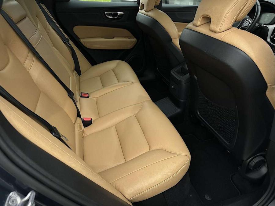 Zils Volvo XC60 2019 Šauļi, ar dzinēja tilpumu 1.97 L un nobraukumu 199 tūkst. km par 23400 €, foto 10 vietnē AUTOMOTO.COM.LV