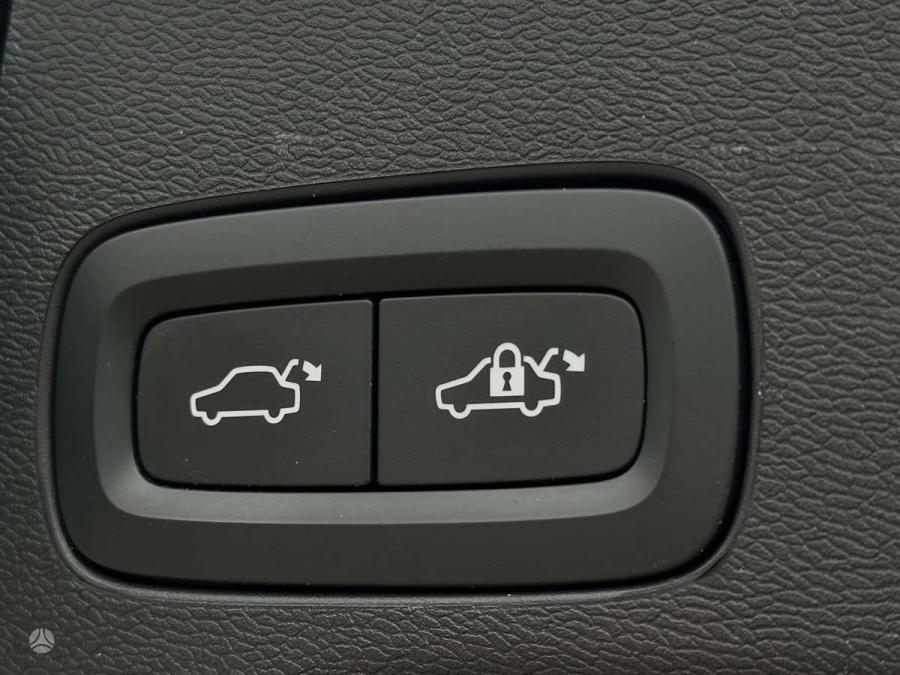 Zils Volvo XC60 2019 Šauļi, ar dzinēja tilpumu 1.97 L un nobraukumu 199 tūkst. km par 23400 €, foto 14 vietnē AUTOMOTO.COM.LV
