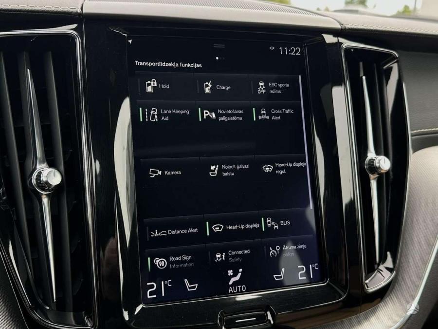 Zils Volvo XC60 2019 Šauļi, ar dzinēja tilpumu 1.97 L un nobraukumu 199 tūkst. km par 23400 €, foto 21 vietnē AUTOMOTO.COM.LV