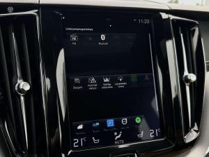 Zils Volvo XC60 2019 Šauļi, ar dzinēja tilpumu 1.97 L un nobraukumu 199 tūkst. km par 23400 €, foto 23 vietnē AUTOMOTO.COM.LV