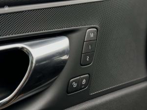 Zils Volvo XC60 2019 Šauļi, ar dzinēja tilpumu 1.97 L un nobraukumu 199 tūkst. km par 23400 €, foto 26 vietnē AUTOMOTO.COM.LV