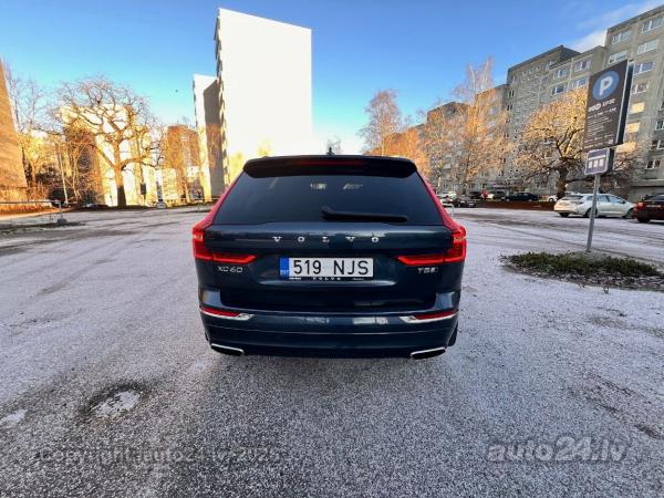 Blue Volvo XC60 2019 in Tallinn, with an engine capacity of 2.00 L and mileage of 61 thousand km for 28750 €, photo 9 on AUTOMOTO.COM.LV