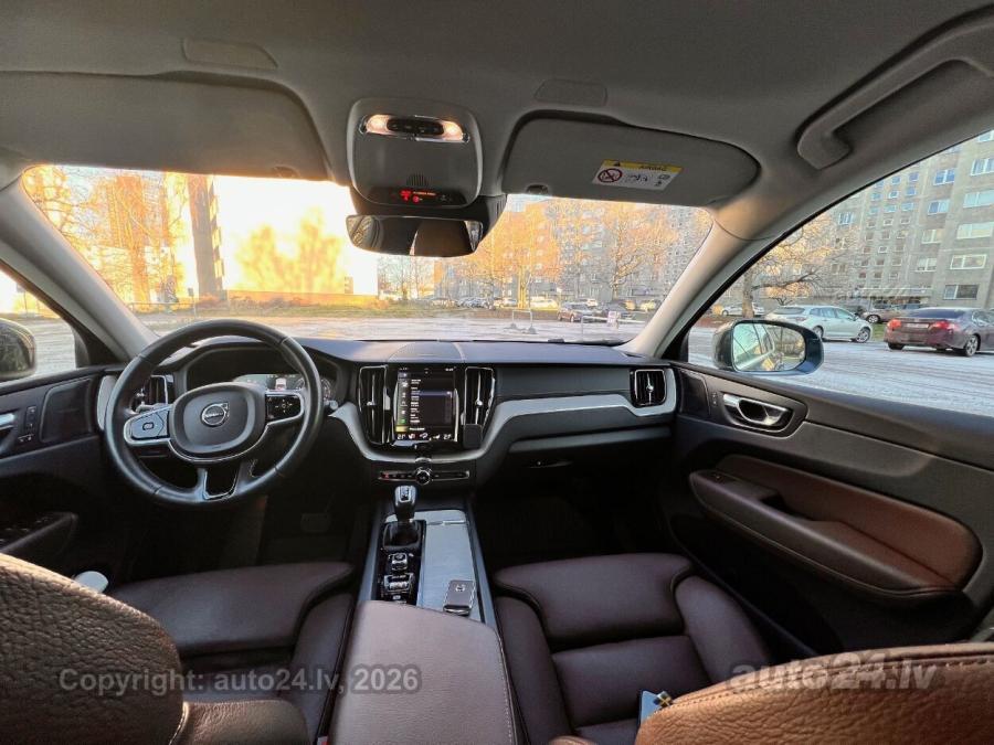 Синий Вольво ХС60 2019 в Таллин, объемом двигателя 2.00 л и пробегом 61 тыс. км за 28750 €, фото 15 на AUTOMOTO.COM.LV