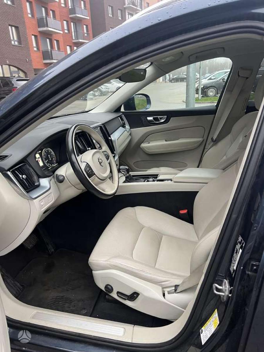 Zils Volvo XC60 2020 Klaipėda, ar dzinēja tilpumu 0.00 L un nobraukumu 125 tūkst. km par 25700 €, foto 5 vietnē AUTOMOTO.COM.LV