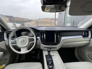 Zils Volvo XC60 2020 Klaipėda, ar dzinēja tilpumu 2.00 L un nobraukumu 129 tūkst. km par 21300 €, foto 8 vietnē AUTOMOTO.COM.LV
