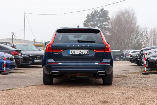 Zils Volvo XC60 2020 Rīga, ar dzinēja tilpumu 2.00 L un nobraukumu 249 tūkst. km par 18995 €, foto 7 vietnē AUTOMOTO.COM.LV
