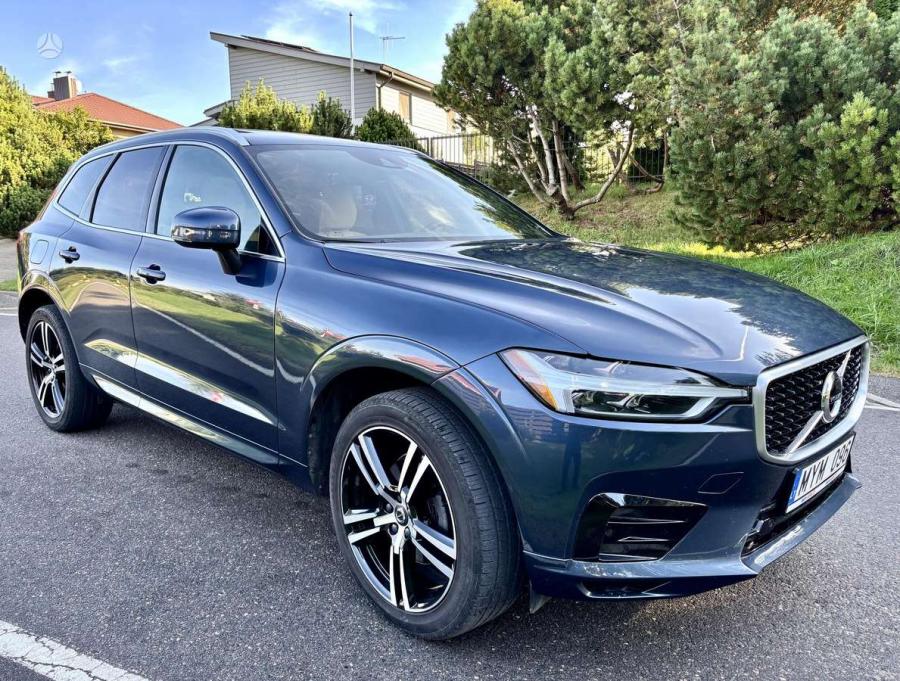 Blue Volvo XC60 2020 in Vilnius, with an engine capacity of 2.00 L and mileage of 90 thousand km for 25400 €, photo 1 on AUTOMOTO.COM.LV