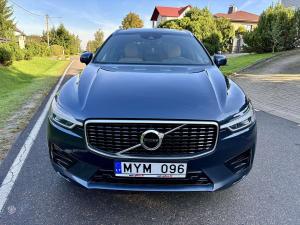 Blue Volvo XC60 2020 in Vilnius, with an engine capacity of 2.00 L and mileage of 90 thousand km for 25400 €, photo 5 on AUTOMOTO.COM.LV