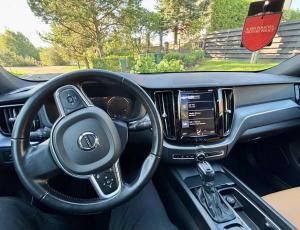 Blue Volvo XC60 2020 in Vilnius, with an engine capacity of 2.00 L and mileage of 90 thousand km for 25400 €, photo 13 on AUTOMOTO.COM.LV