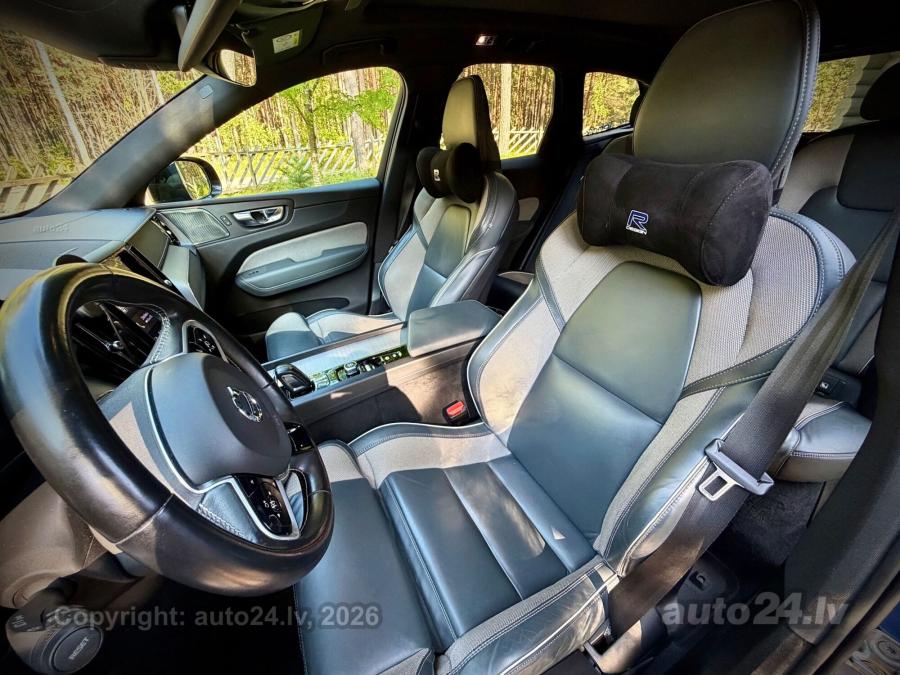 Zils Volvo XC60 2020 Pērnava, ar dzinēja tilpumu 2.00 L un nobraukumu 145 tūkst. km par 3 €, foto 13 vietnē AUTOMOTO.COM.LV