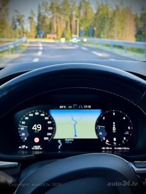 Zils Volvo XC60 2020 Pērnava, ar dzinēja tilpumu 2.00 L un nobraukumu 145 tūkst. km par 3 €, foto 20 vietnē AUTOMOTO.COM.LV