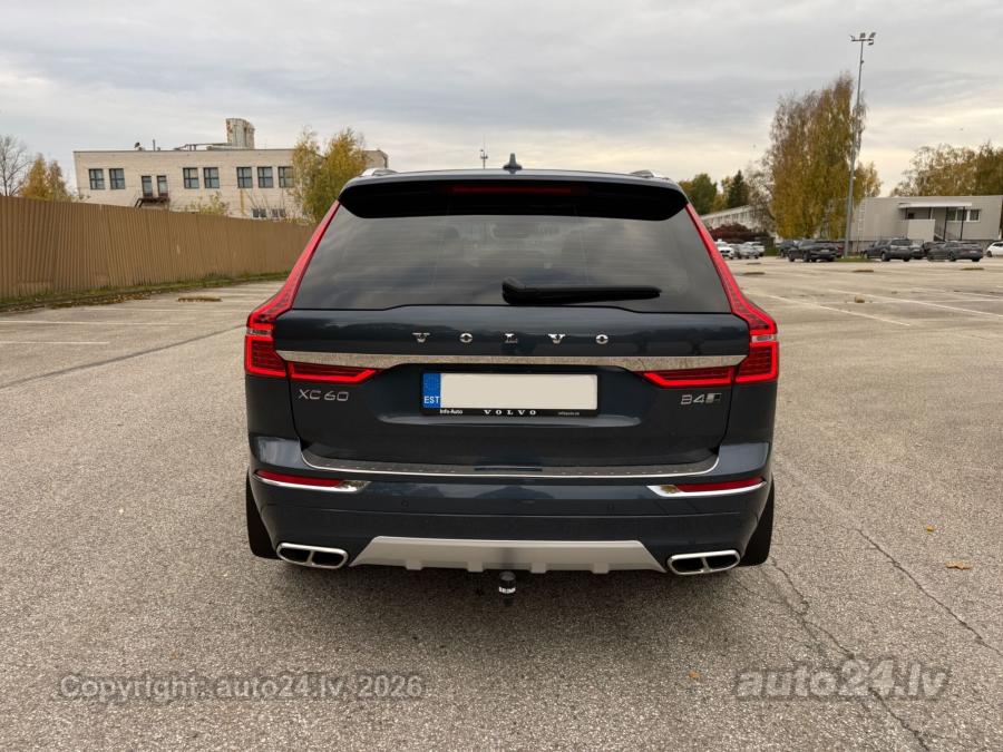 Blue Volvo XC60 2020 in Tallinn, with an engine capacity of 2.00 L and mileage of 80 thousand km for 32900 €, photo 5 on AUTOMOTO.COM.LV