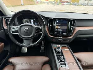 Blue Volvo XC60 2020 in Tallinn, with an engine capacity of 2.00 L and mileage of 80 thousand km for 32900 €, photo 10 on AUTOMOTO.COM.LV