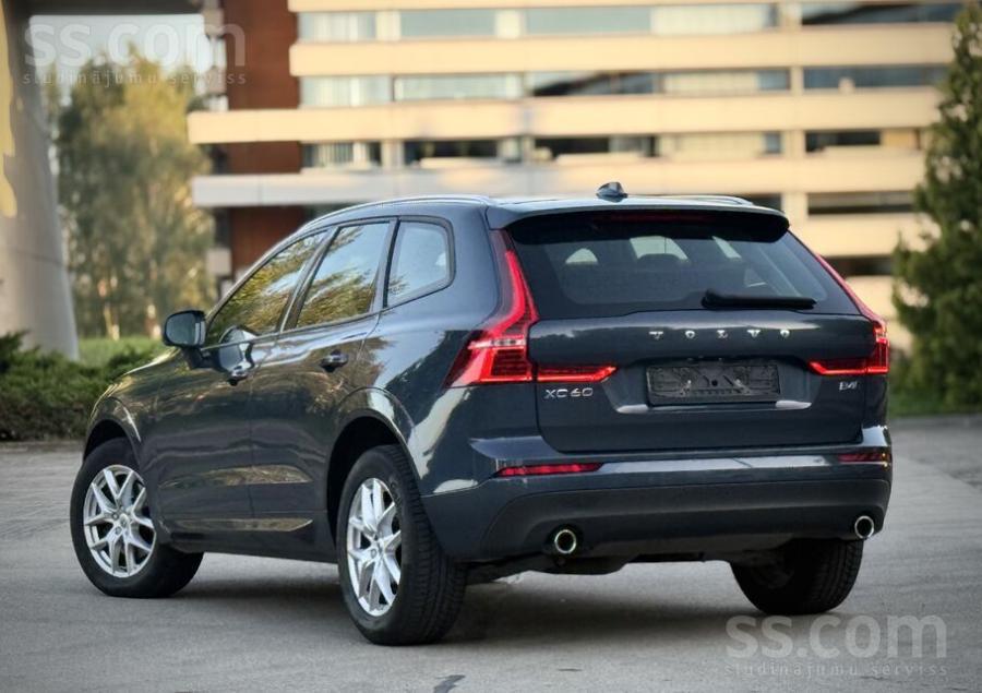 Zils Volvo XC60 2021 Rīga, ar dzinēja tilpumu 2.00 L un nobraukumu 226 tūkst. km par 22500 €, foto 6 vietnē AUTOMOTO.COM.LV