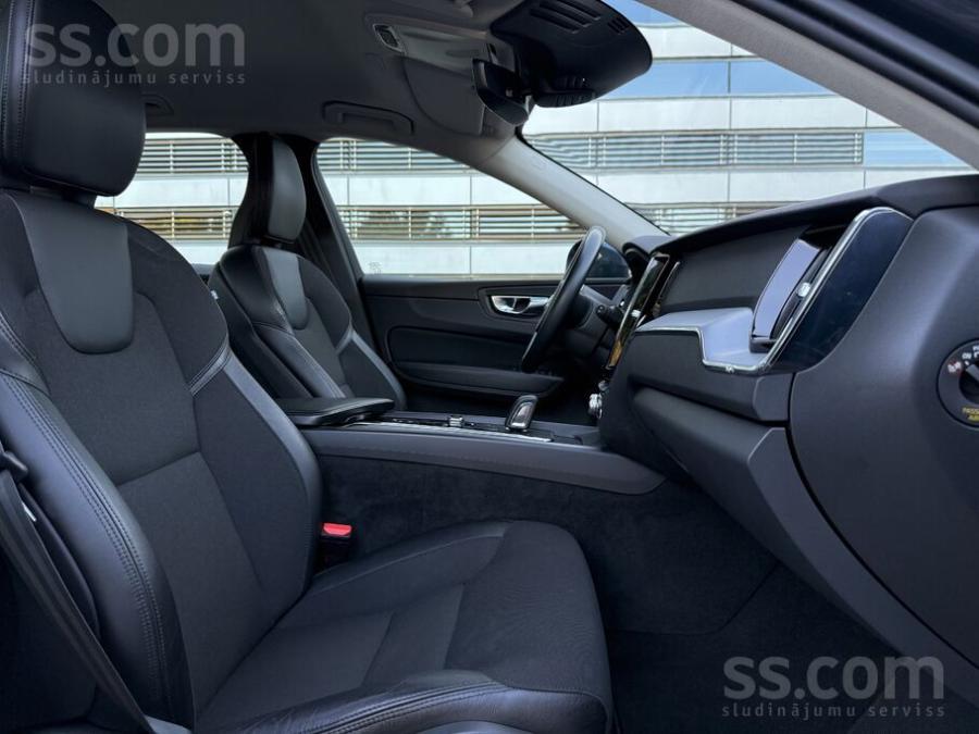 Zils Volvo XC60 2021 Rīga, ar dzinēja tilpumu 2.00 L un nobraukumu 226 tūkst. km par 22500 €, foto 17 vietnē AUTOMOTO.COM.LV
