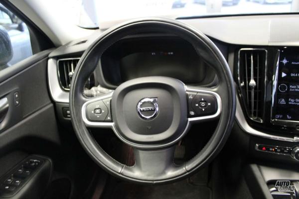 Zils Volvo XC60 2021 Kauņa, ar dzinēja tilpumu 2.00 L un nobraukumu 87 tūkst. km par 30104 €, foto 10 vietnē AUTOMOTO.COM.LV