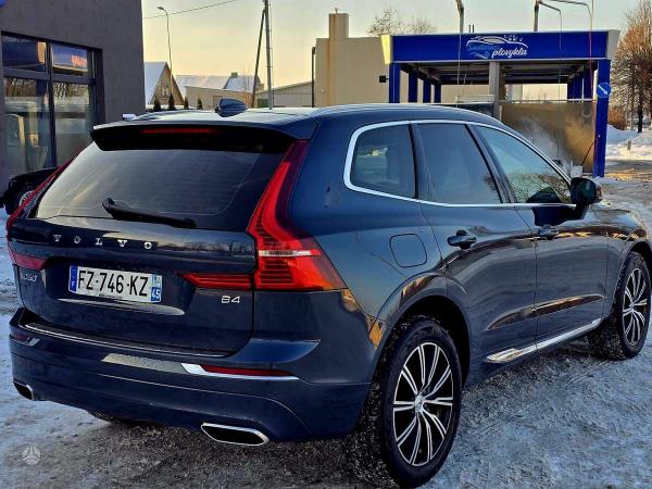 Blue Volvo XC60 2021 in Taurage, with an engine capacity of 1.97 L and mileage of 250 thousand km for 20500 €, photo 7 on AUTOMOTO.COM.LV
