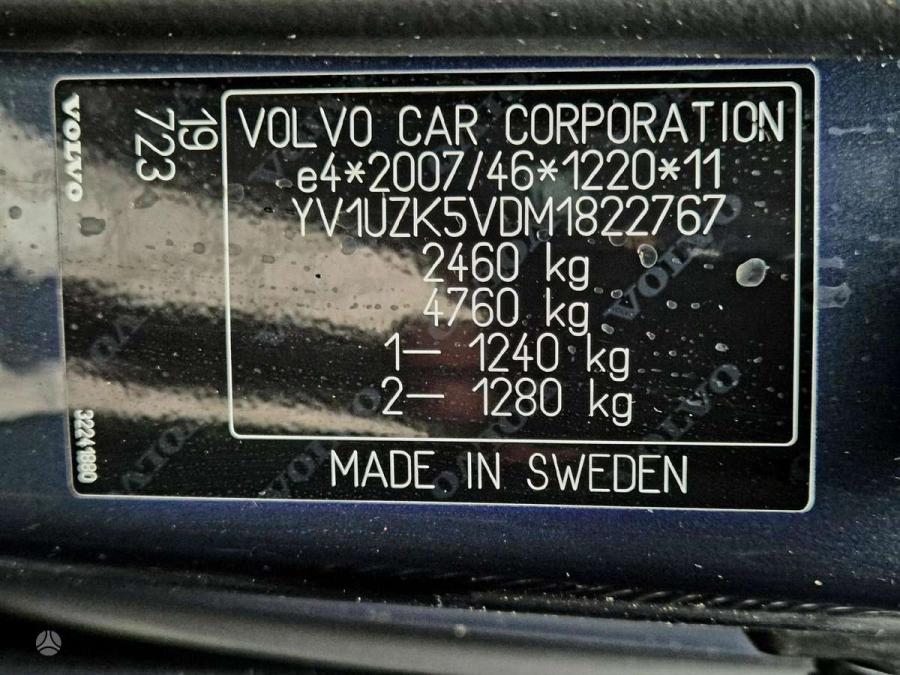 Blue Volvo XC60 2021 in Vilnius, with an engine capacity of 1.97 L and mileage of 222 thousand km for 21300 €, photo 13 on AUTOMOTO.COM.LV