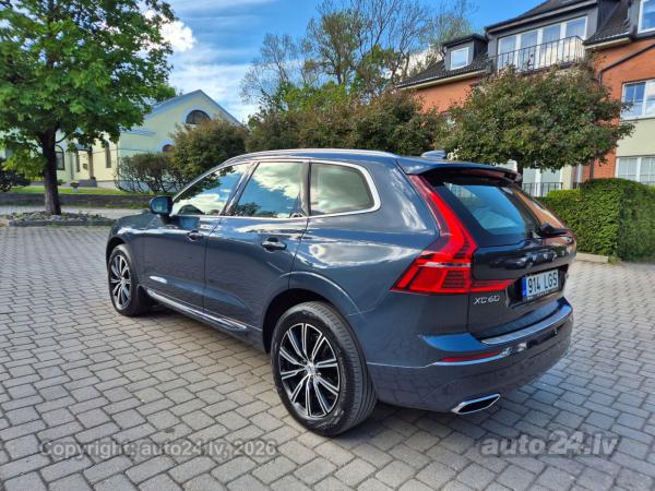 Zils Volvo XC60 2021 Tartu, ar dzinēja tilpumu 2.00 L un nobraukumu 40 tūkst. km par 36790 €, foto 2 vietnē AUTOMOTO.COM.LV