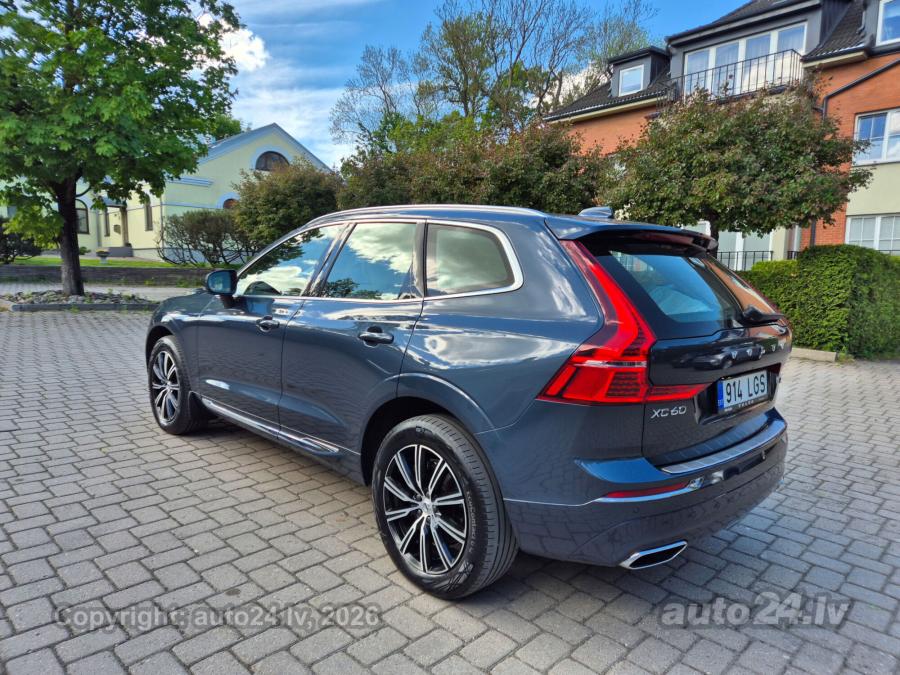 Blue Volvo XC60 2021 in Tartu, with an engine capacity of 2.00 L and mileage of 40 thousand km for 36790 €, photo 3 on AUTOMOTO.COM.LV