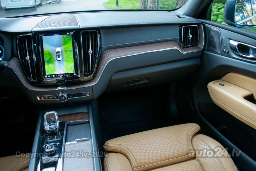 Zils Volvo XC60 2021 Tallina, ar dzinēja tilpumu 2.00 L un nobraukumu 128 tūkst. km par 41490 €, foto 14 vietnē AUTOMOTO.COM.LV