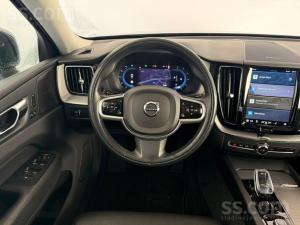 Blue Volvo XC60 2021 in Riga, with an engine capacity of 2.00 L and mileage of 121 thousand km for 33990 €, photo 9 on AUTOMOTO.COM.LV