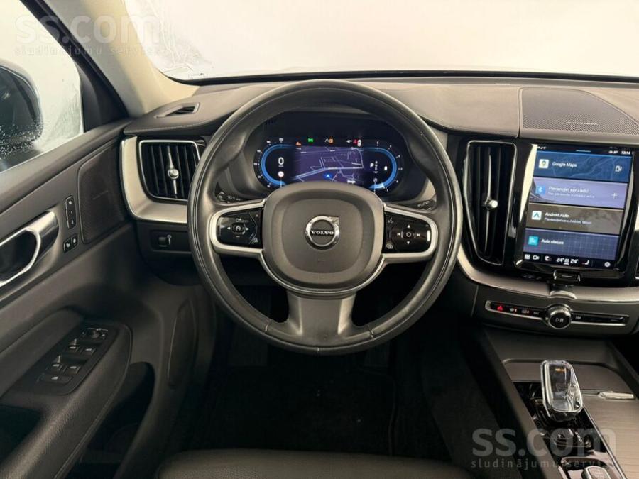 Blue Volvo XC60 2021 in Riga, with an engine capacity of 2.00 L and mileage of 121 thousand km for 33990 €, photo 9 on AUTOMOTO.COM.LV