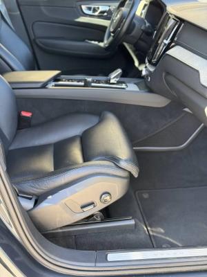Blue Volvo XC60 2021 in Riga, with an engine capacity of 2.00 L and mileage of 108 thousand km for 34000 €, photo 16 on AUTOMOTO.COM.LV