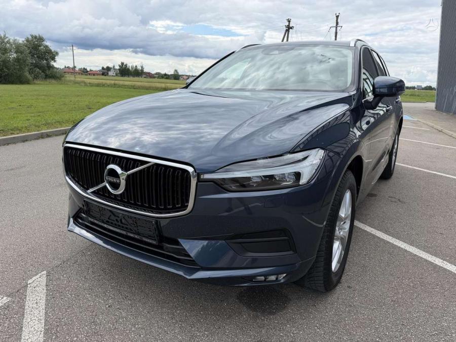 Blue Volvo XC60 2021 in Siauliai, with an engine capacity of 2.00 L and mileage of 250 thousand km for 18950 €, photo 5 on AUTOMOTO.COM.LV
