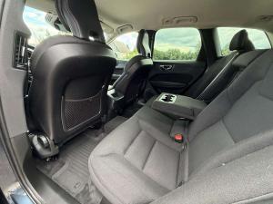 Blue Volvo XC60 2021 in Siauliai, with an engine capacity of 2.00 L and mileage of 250 thousand km for 18950 €, photo 18 on AUTOMOTO.COM.LV