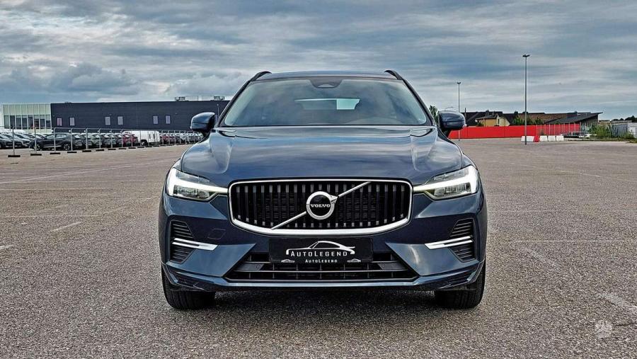 Blue Volvo XC60 2021 in Vilnius, with an engine capacity of 1.97 L and mileage of 83 thousand km for 26990 €, photo 7 on AUTOMOTO.COM.LV