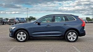 Blue Volvo XC60 2021 in Vilnius, with an engine capacity of 1.97 L and mileage of 83 thousand km for 26990 €, photo 10 on AUTOMOTO.COM.LV