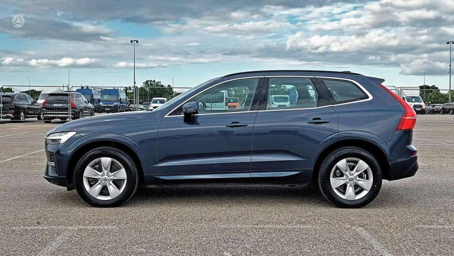 Blue Volvo XC60 2021 in Vilnius, with an engine capacity of 1.97 L and mileage of 83 thousand km for 26990 €, photo 10 on AUTOMOTO.COM.LV