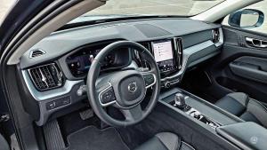 Blue Volvo XC60 2021 in Vilnius, with an engine capacity of 1.97 L and mileage of 83 thousand km for 26990 €, photo 25 on AUTOMOTO.COM.LV