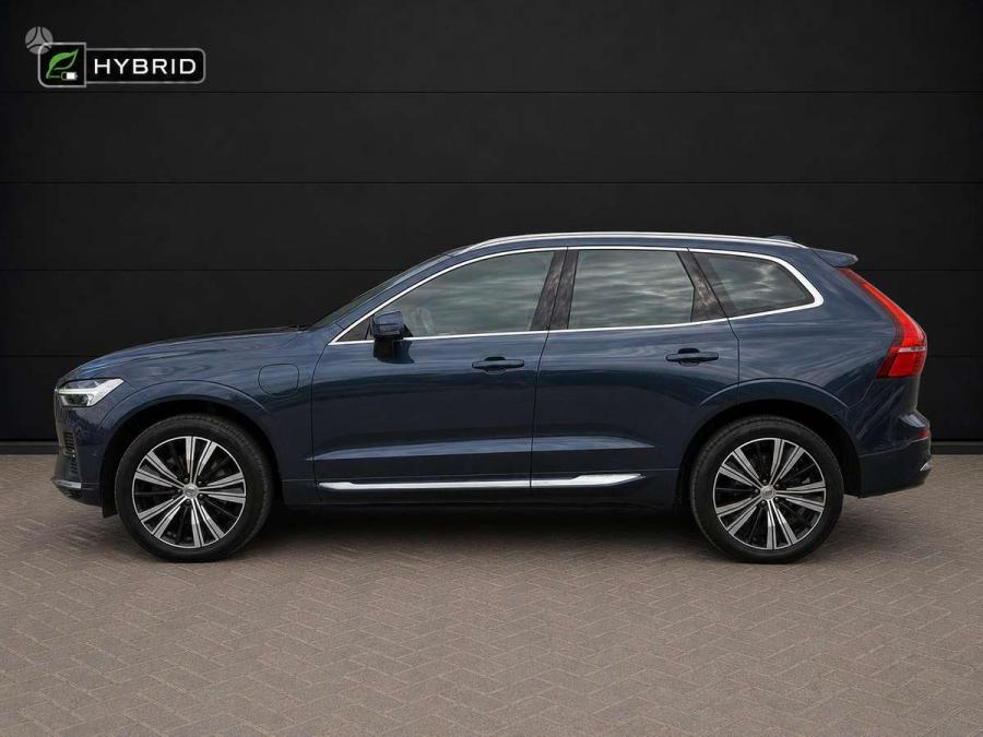 Blue Volvo XC60 2021 in Vilnius, with an engine capacity of 1.97 L and mileage of 165 thousand km for 29750 €, photo 4 on AUTOMOTO.COM.LV