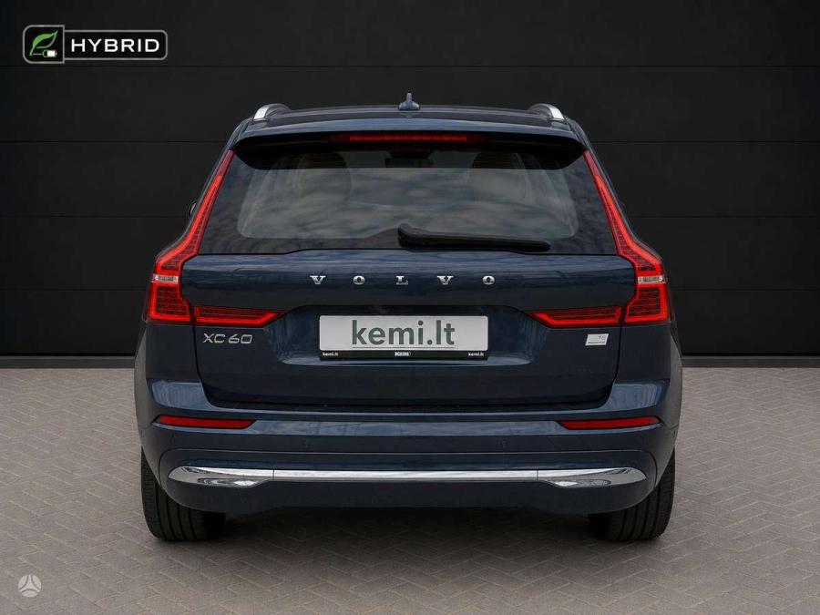 Blue Volvo XC60 2021 in Vilnius, with an engine capacity of 1.97 L and mileage of 165 thousand km for 29750 €, photo 5 on AUTOMOTO.COM.LV