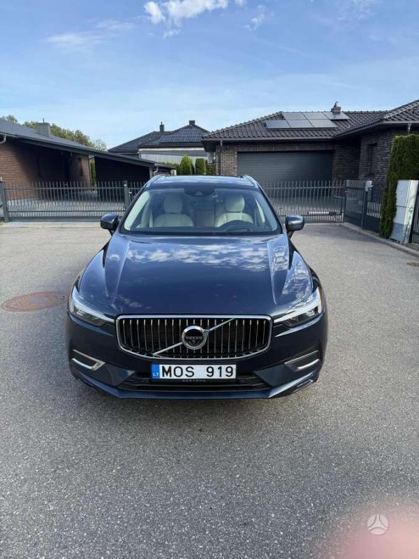 Blue Volvo XC60 2021 in Kaunas, with an engine capacity of 2.00 L and mileage of 91 thousand km for 29900 €, photo 6 on AUTOMOTO.COM.LV