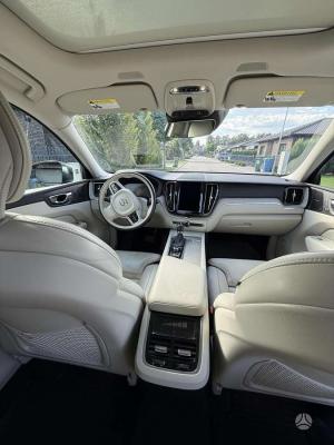 Zils Volvo XC60 2021 Kauņa, ar dzinēja tilpumu 2.00 L un nobraukumu 91 tūkst. km par 29900 €, foto 10 vietnē AUTOMOTO.COM.LV
