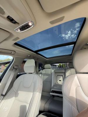 Zils Volvo XC60 2021 Kauņa, ar dzinēja tilpumu 2.00 L un nobraukumu 91 tūkst. km par 29900 €, foto 17 vietnē AUTOMOTO.COM.LV