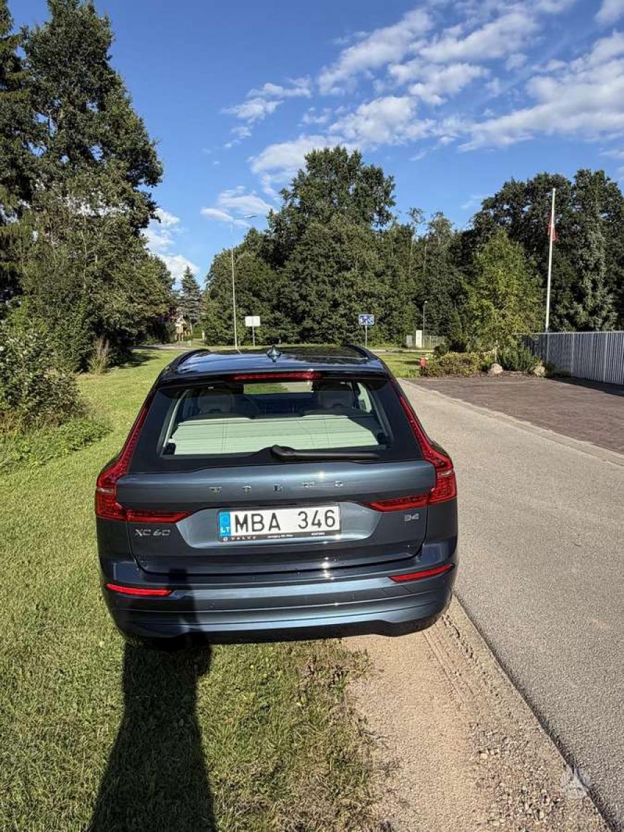 Zils Volvo XC60 2021 Viļņa, ar dzinēja tilpumu 1.97 L un nobraukumu 34 tūkst. km par 31500 €, foto 7 vietnē AUTOMOTO.COM.LV