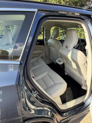 Zils Volvo XC60 2021 Viļņa, ar dzinēja tilpumu 1.97 L un nobraukumu 34 tūkst. km par 31500 €, foto 11 vietnē AUTOMOTO.COM.LV